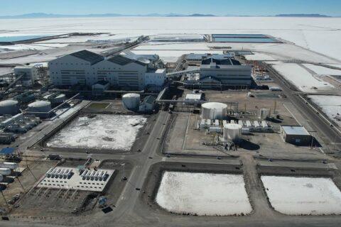 Fedecar declara estado de emergencia y suspende paro en La Paz - ATB ...